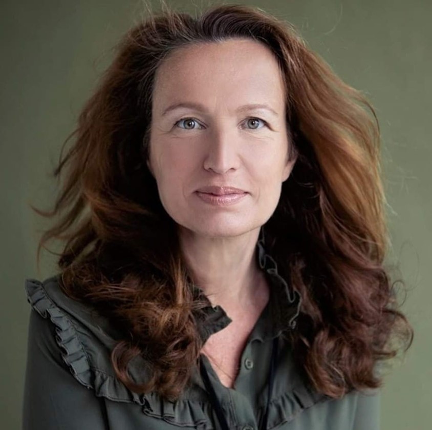 Angelique van N. | Inside Out Models